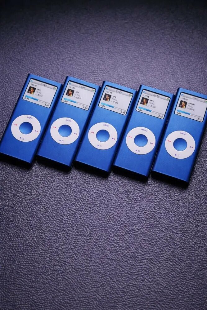 Apple MP3-плеер 4 ГБ, лазурный