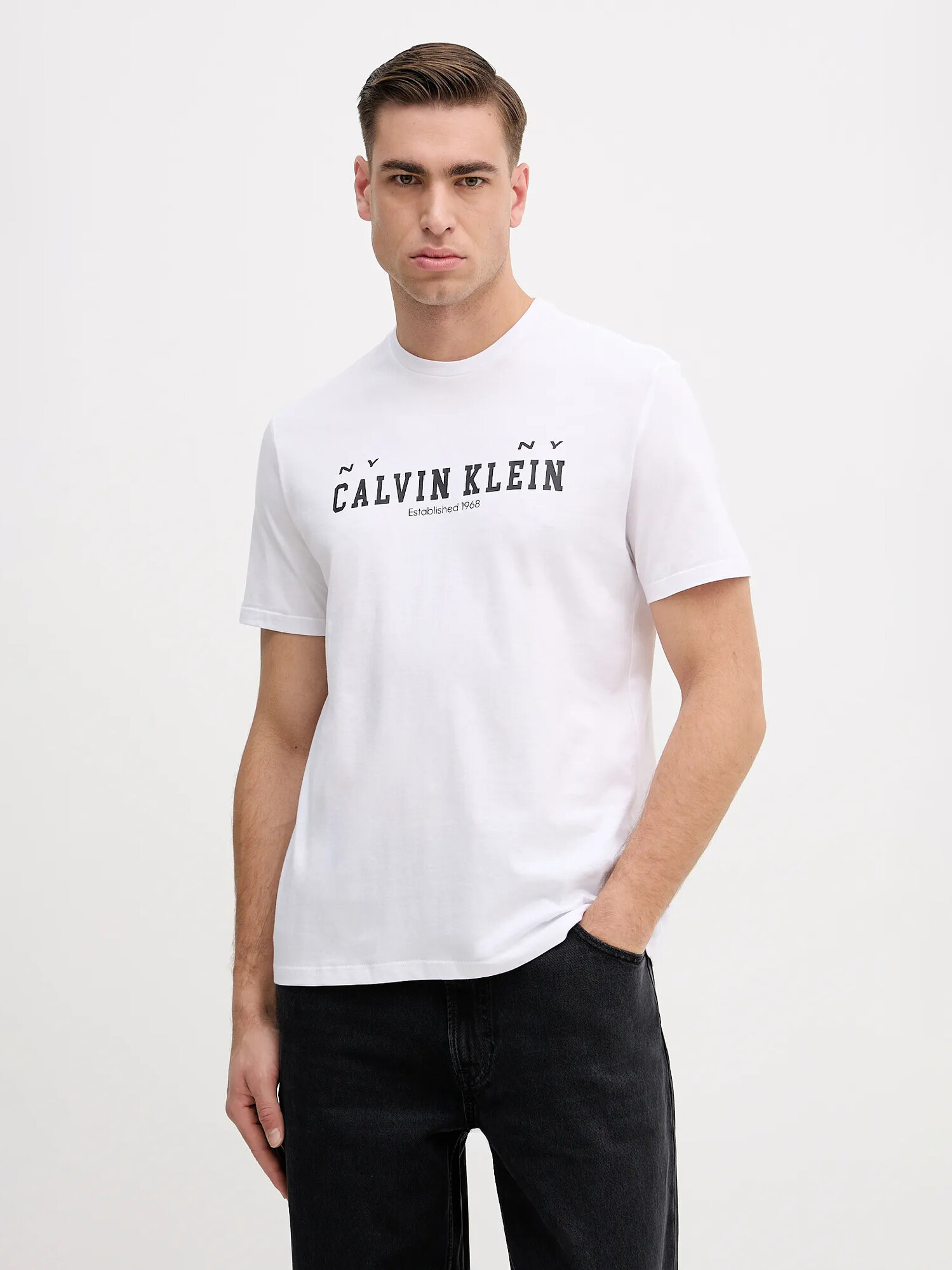 Футболка белый