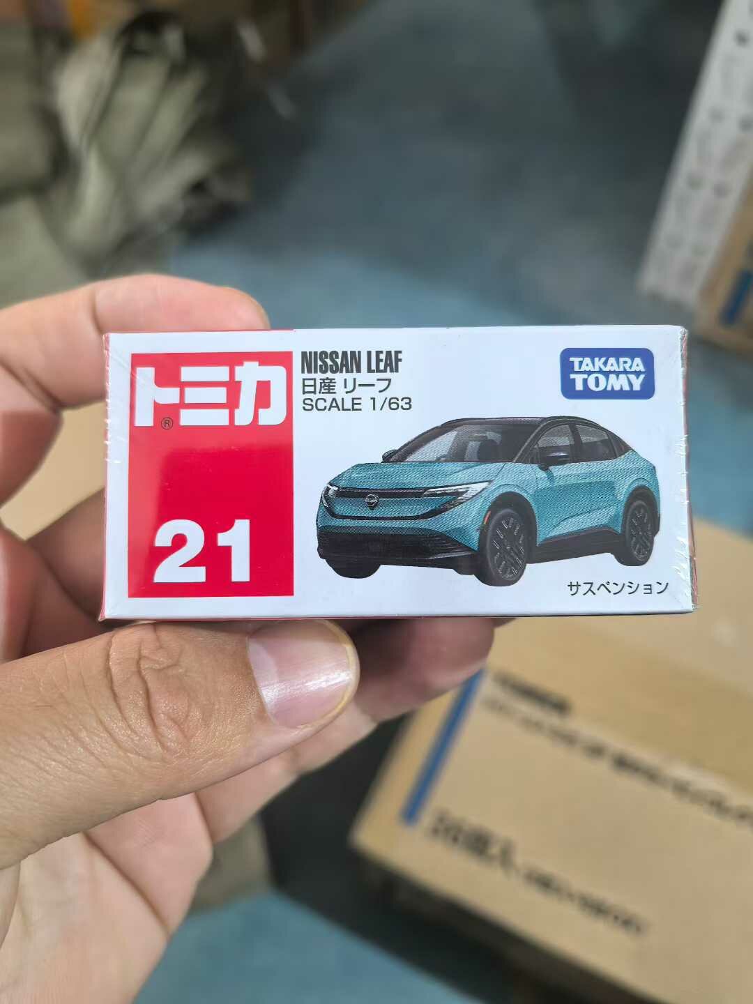 Модель автомобиля Nissan Leaf 1:64 масштаб алюминиевая игрушка