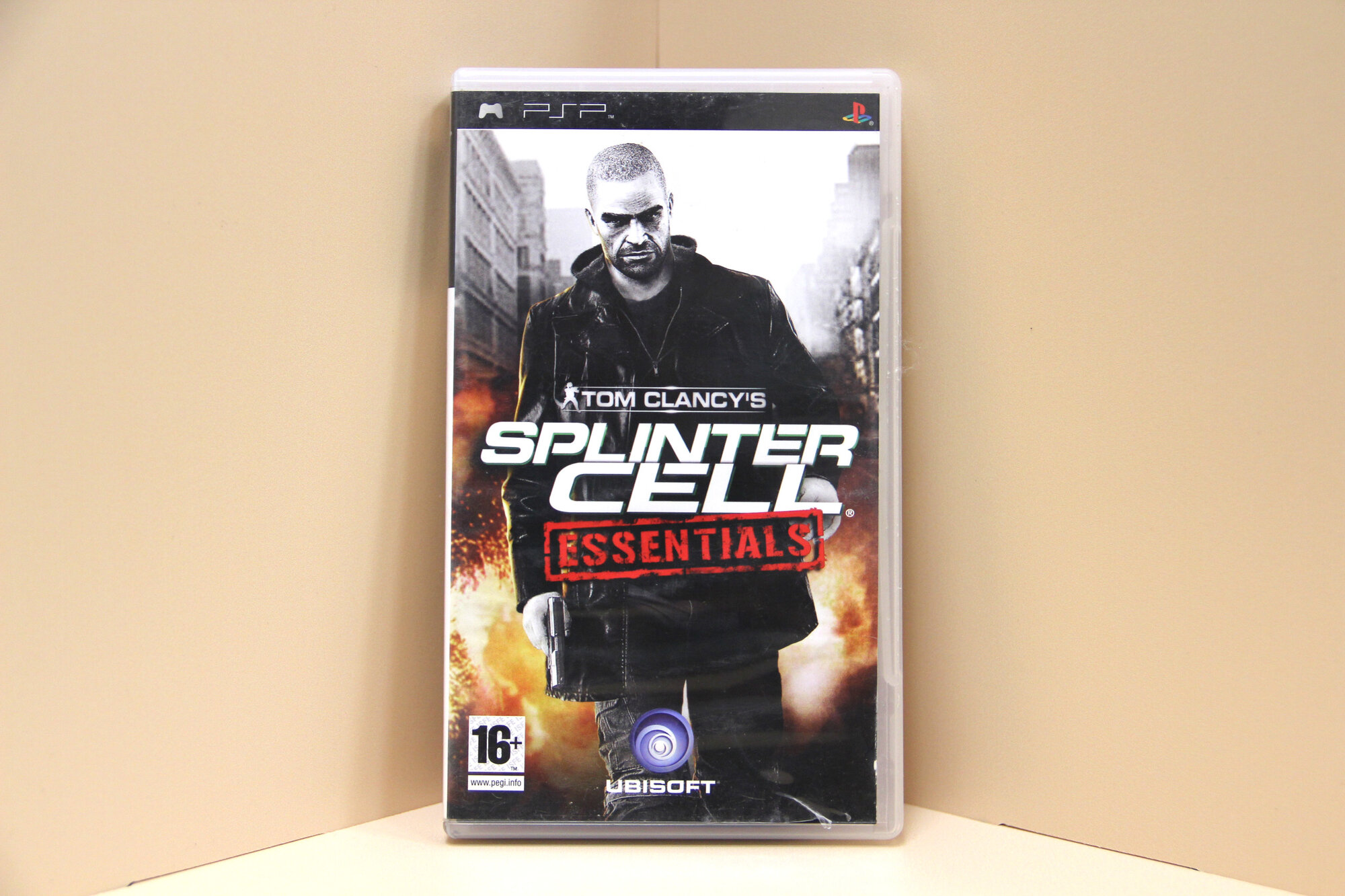 Tom Clancy's Splinter Cell Essentials (PSP)
