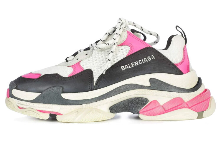 Кроссовки Triple S