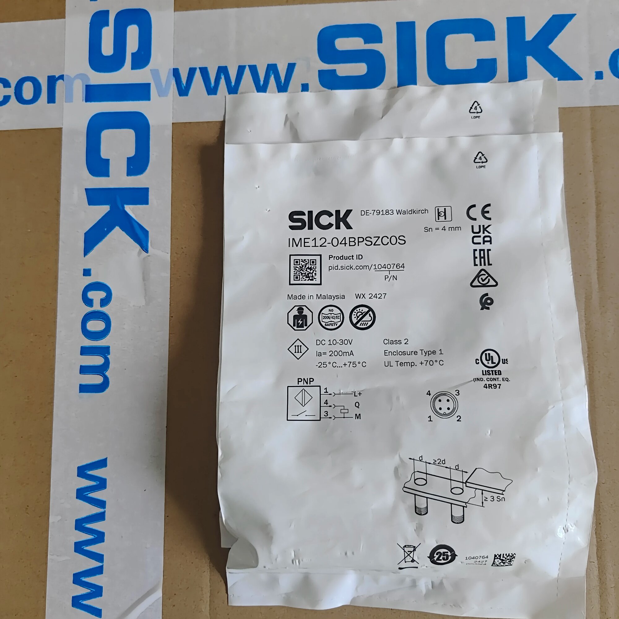 Датчик приближения SICK IME12-04BPSZC0S