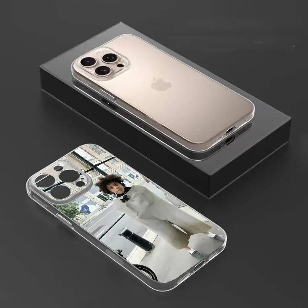 Прозрачный чехол для iPhone 15 z1