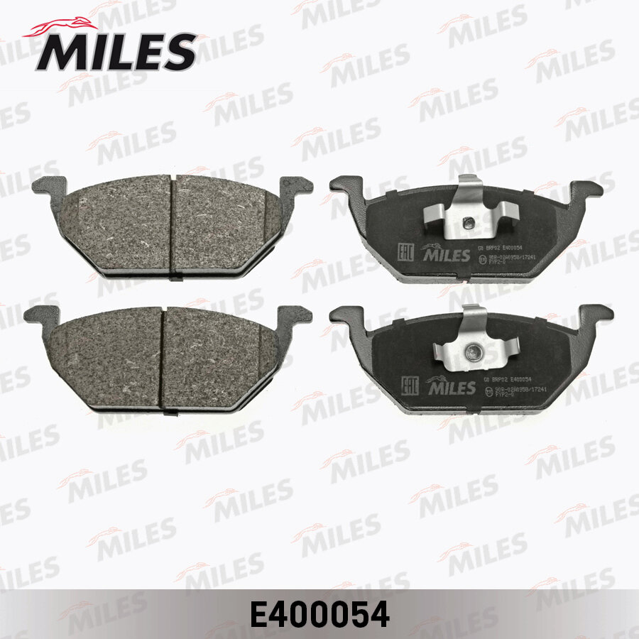 MILES Колодки тормозные передние (без датчика) (Смесь Low-Metallic) AUDI A3 97/VW G4/SKODA OCTAVIA 9709 1.4/1 E400054
