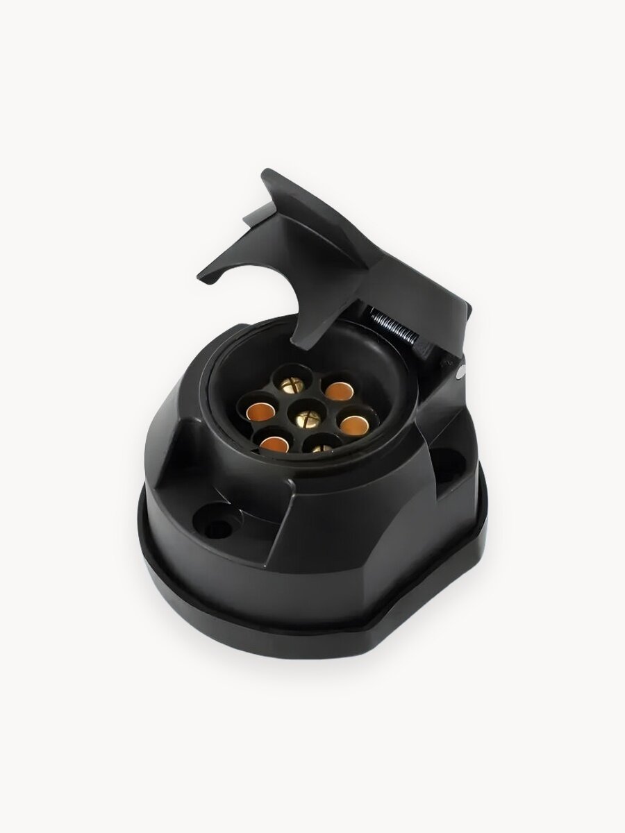 Розетка для фаркопа 7 - контактная A с пыльником пластиковая