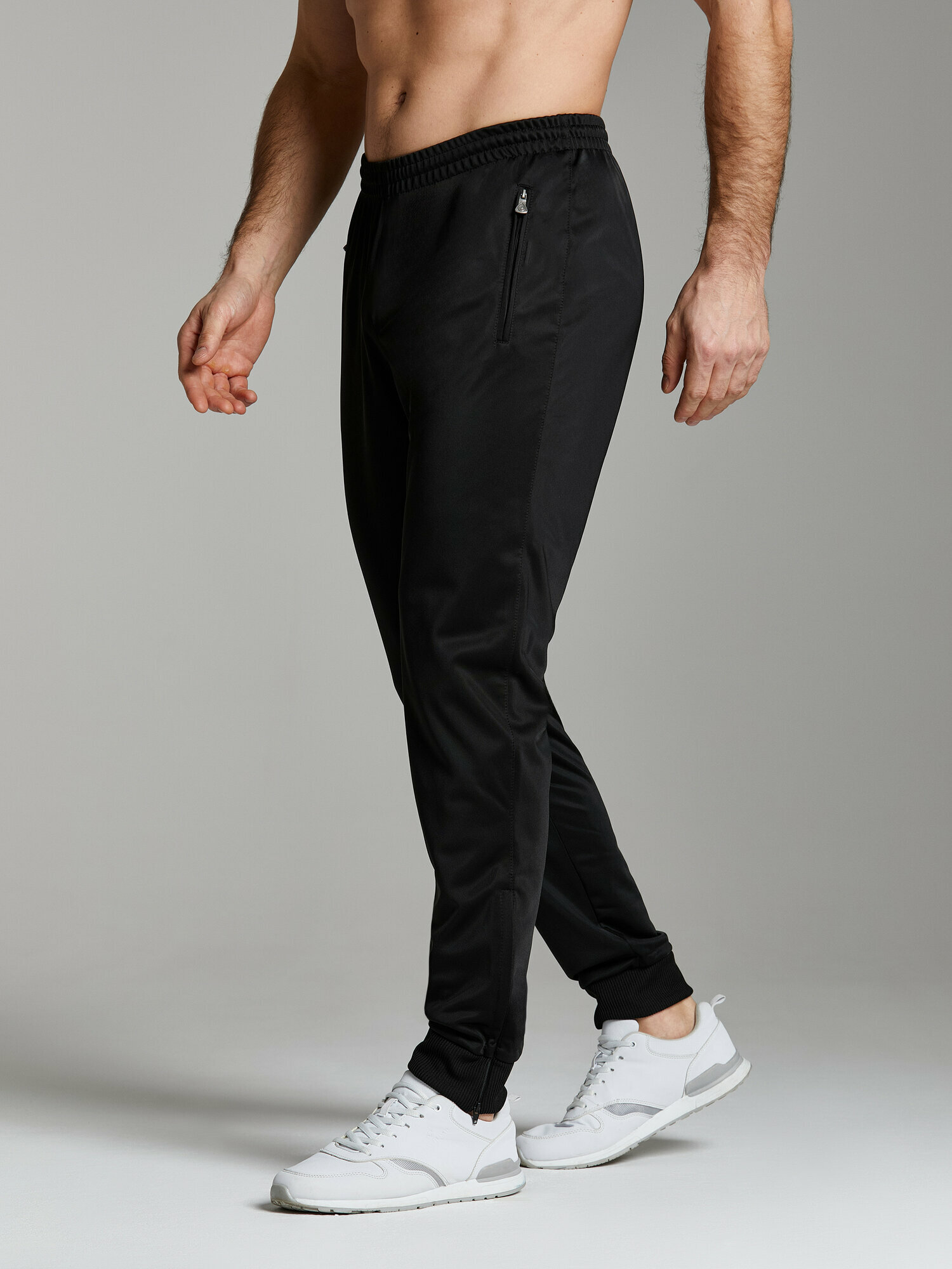 Брюки джоггеры