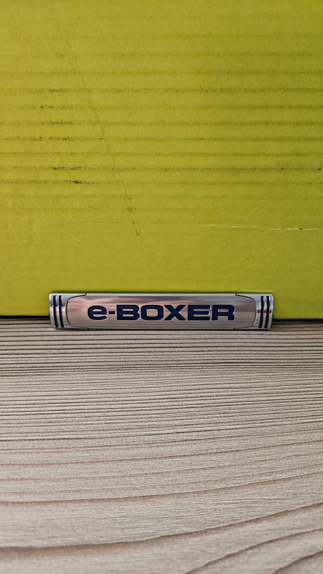 Шильдик эмблема e-boxer для Subaru xv gt Subaru forester sk5