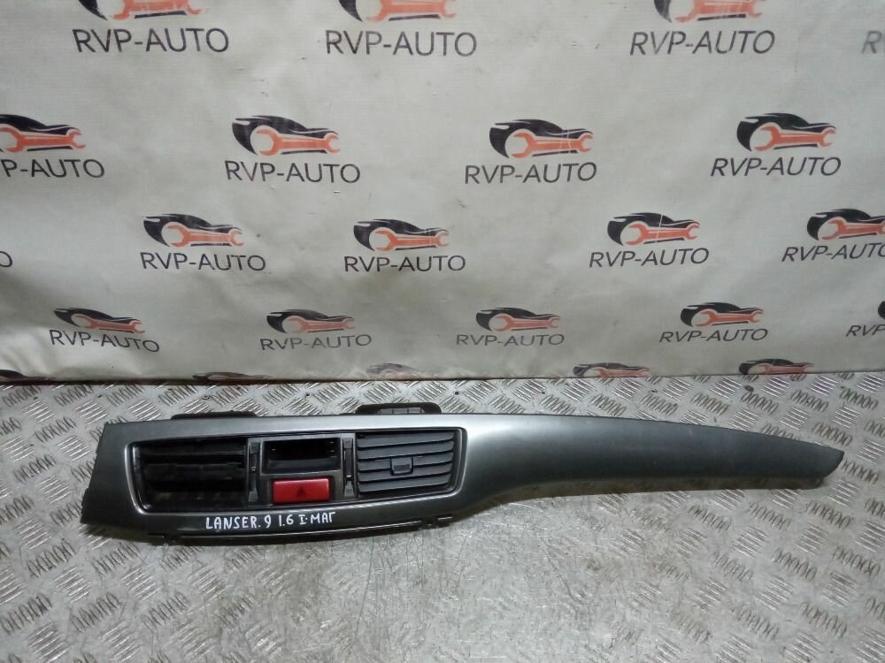 Дефлектор воздуховода Mitsubishi Lancer 9 2000—07
