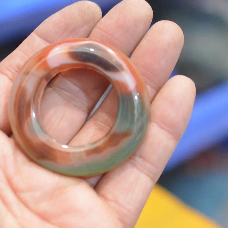 Серый полосатый кулон из агата 2