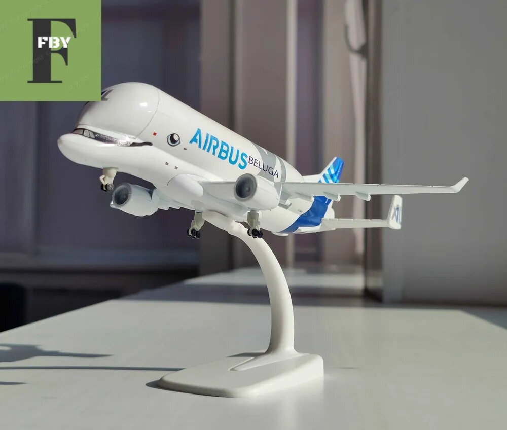 Игрушечная модель самолета Airbus Beluga FBY 1/400 из металлического сплава