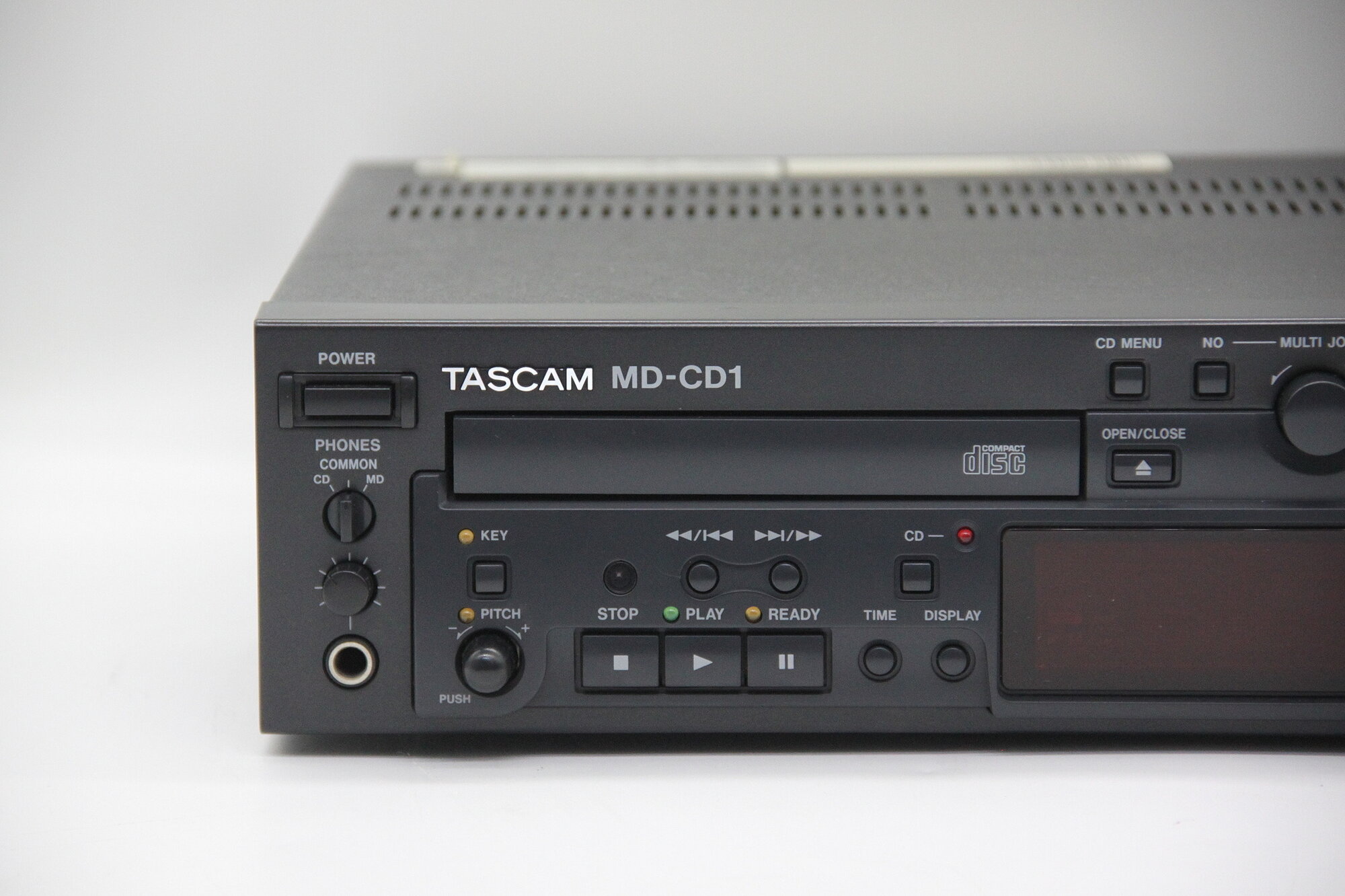 Проигрыватель Tascam MD-CD1 — фото 1