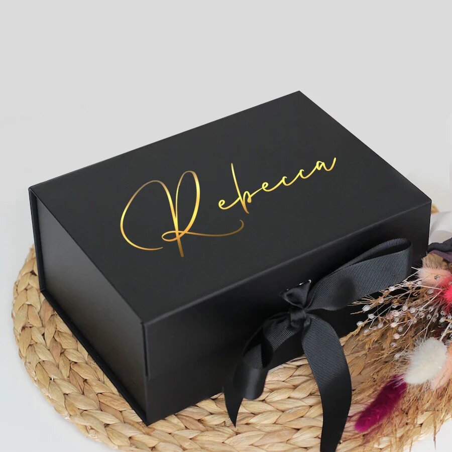 Подарочная коробка Pink Gift Box 34x25x12.5cm с Custom White Text