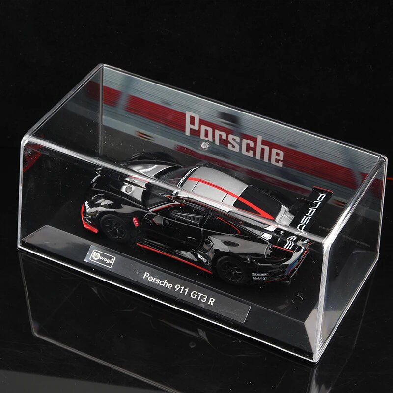Модель автомобиля Bburago Porsche 911 GT3 R 1:43
