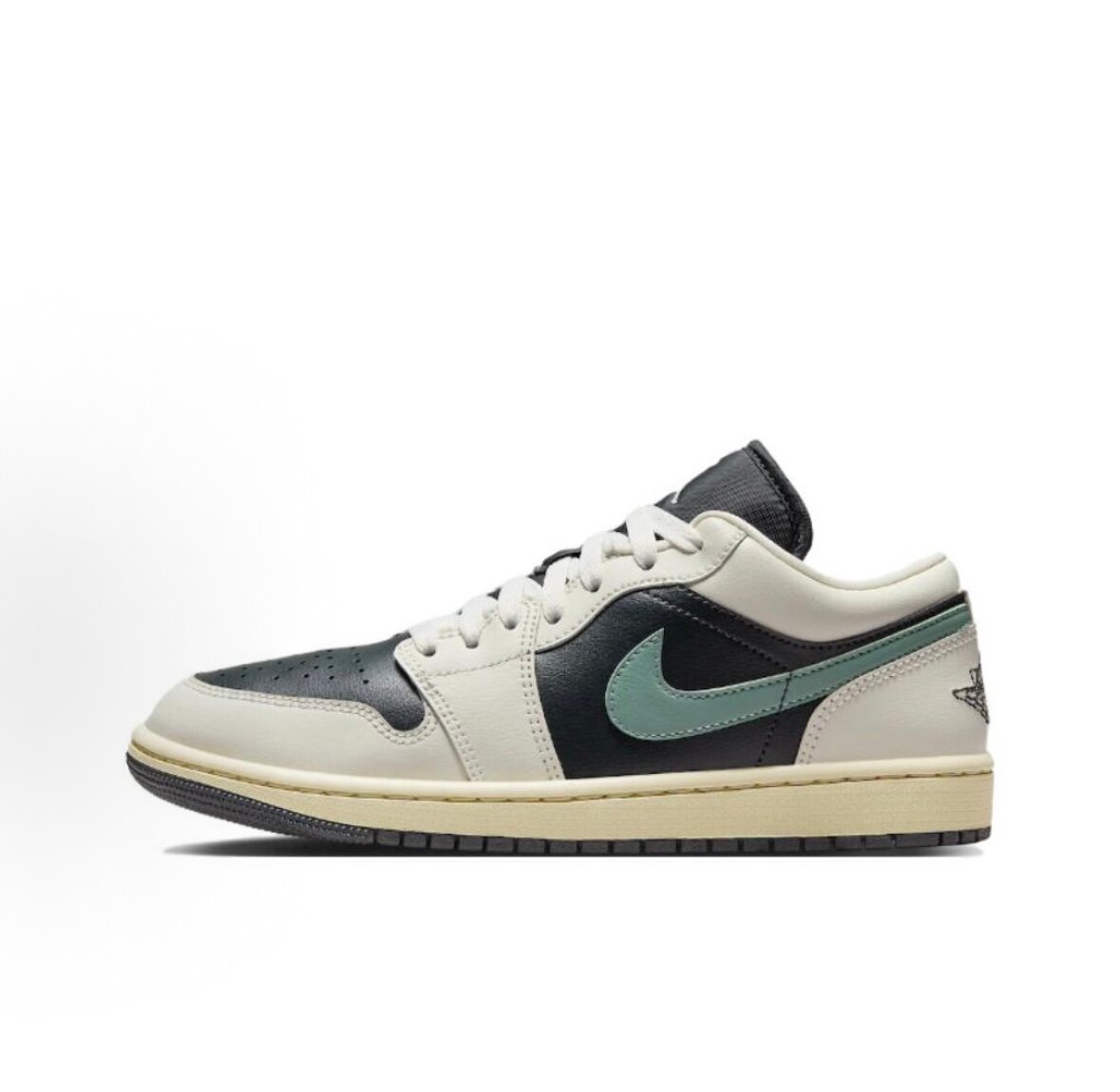 Кроссовки Air Jordan 1 Low