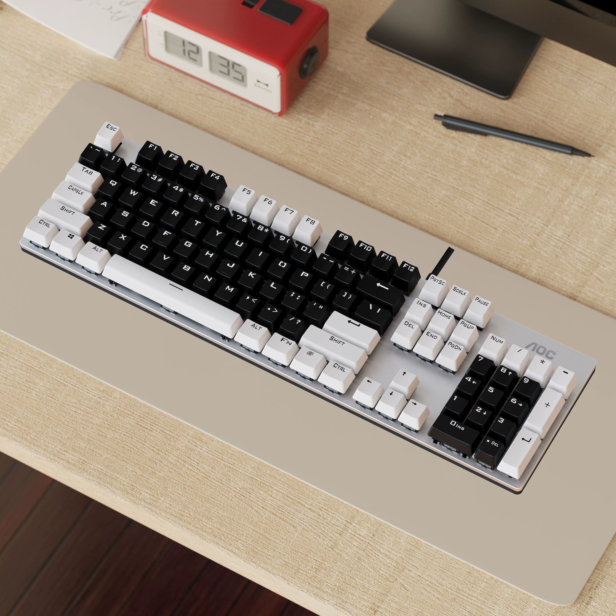 AOC Red Axis Механическая Клавиатура 104 Клавиши Металлический Корпус Белый Черный Легкий Линейный Офис Проводная