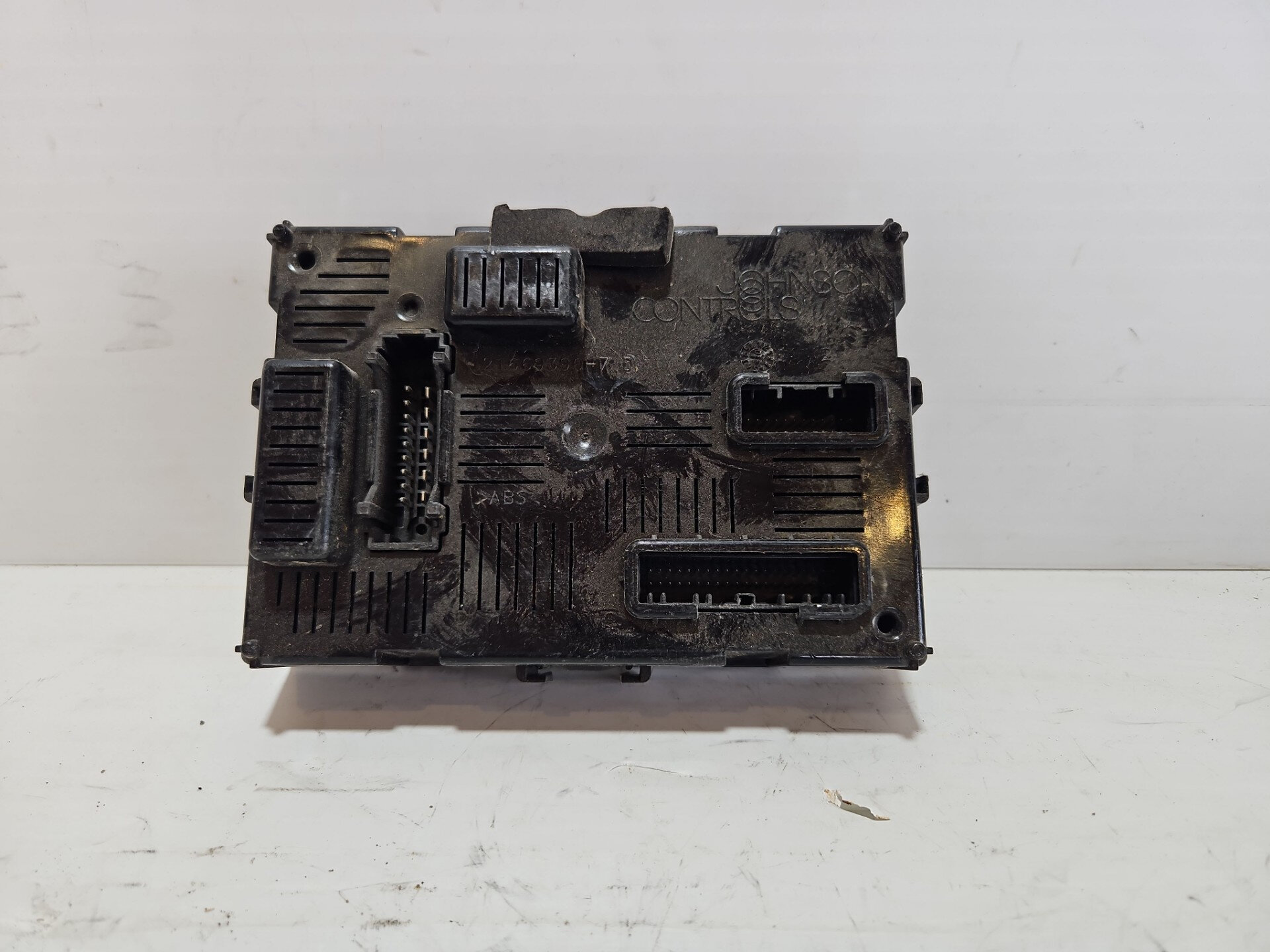 Блок управления BCM (бортовой сети) Nissan Note E11 (2005 - 2009) 18041851