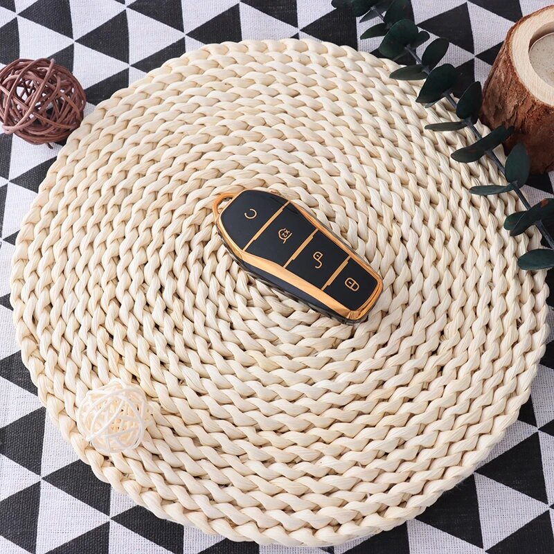 Чехол для ключа Gold Edge Black BYD Atto 3 Song PRO