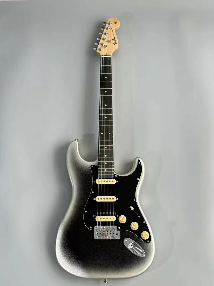 Электрогитара Электрогитара ST 6-струнная, корпус Махагони 39Серебристый градиент