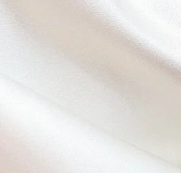 Атласная ткань R SMEALE для пошива 100% полиэстер Белый, Off white