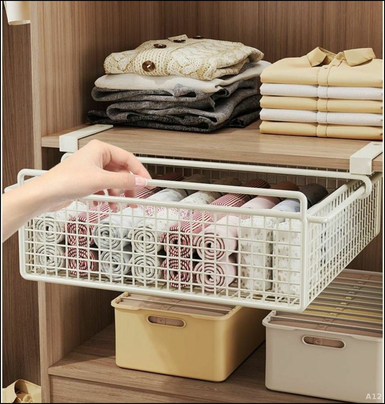 Выдвижная перегородка-стеллаж без гвоздей