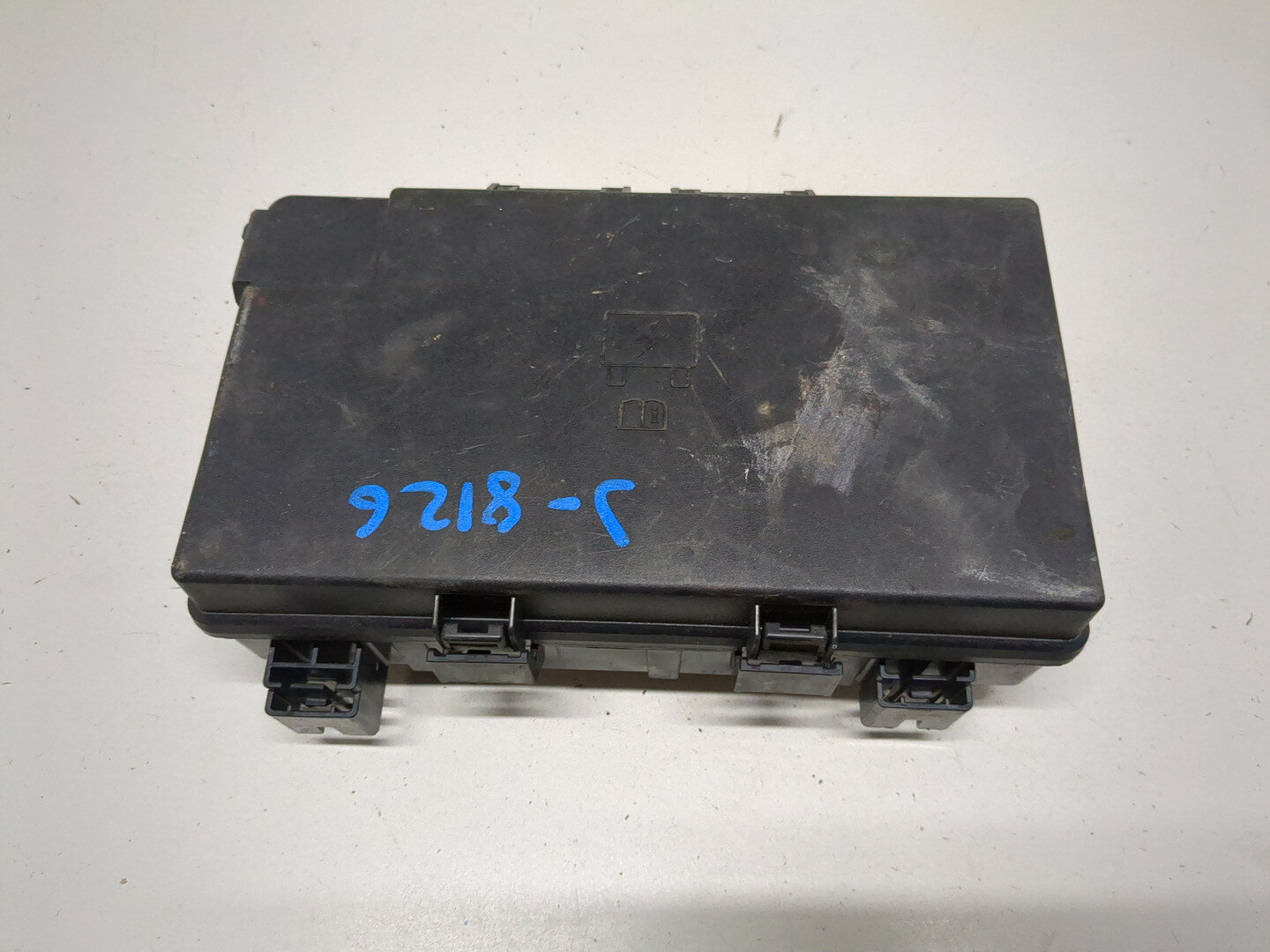 Блок предохранителей Jeep Grand Cherokee Б/У