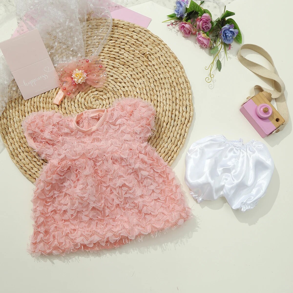 Розовый костюмчик для кукол reborn 60 см, Pink Feather