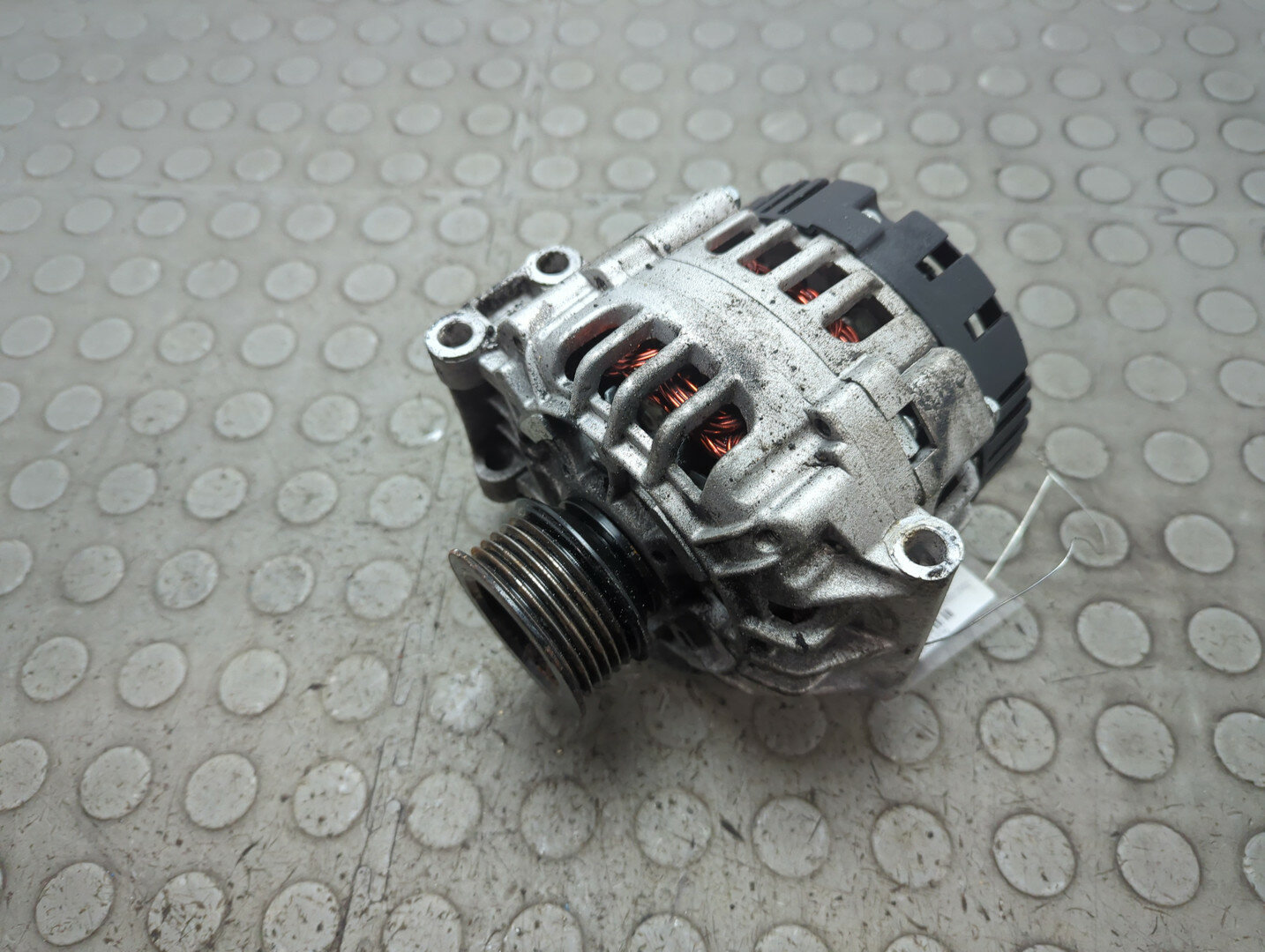 Генератор Renault Scenic Б/У