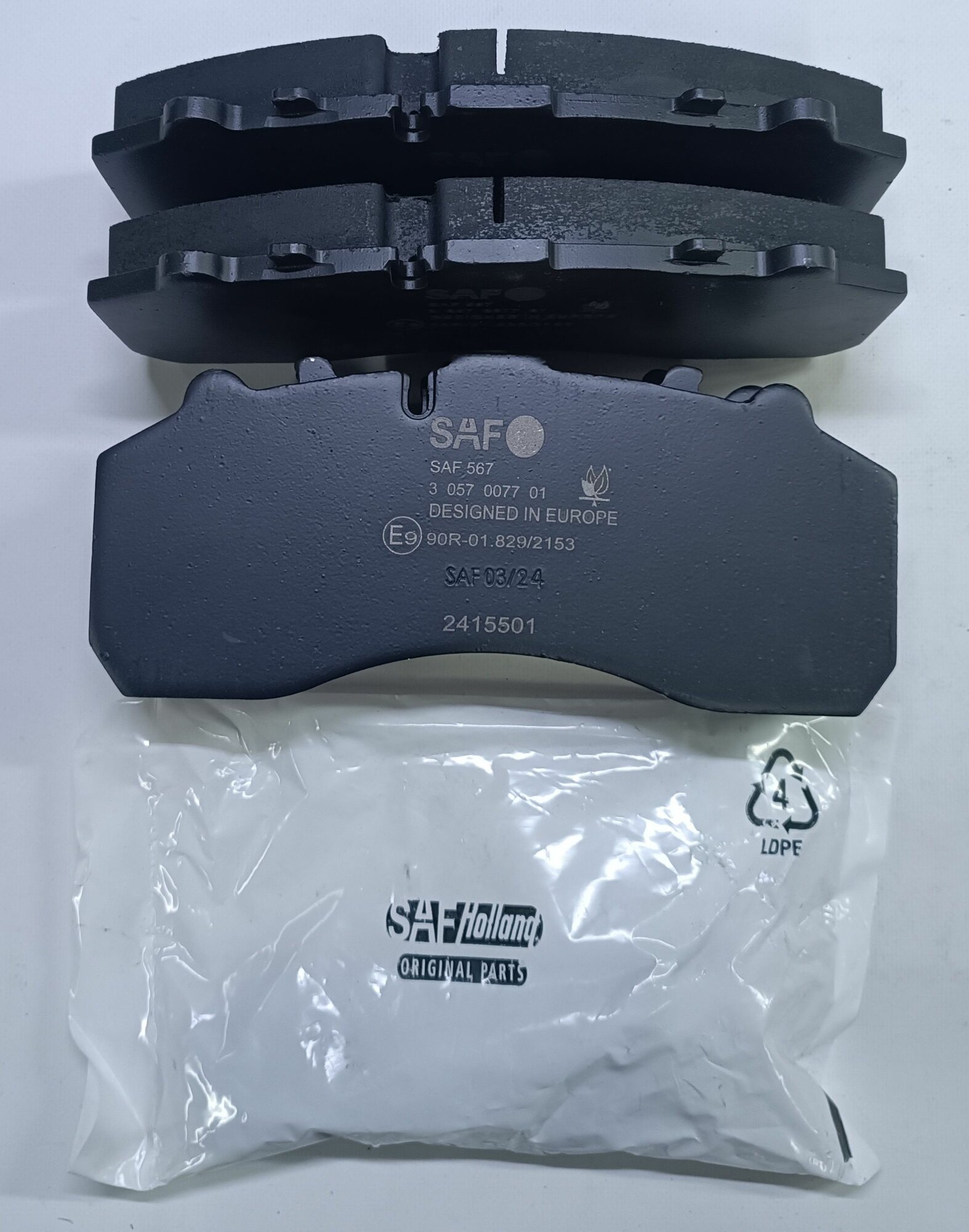 Тормозные колодки дисковые с ремкомплект BUS MB ActrosSetra SMB SAF KMZ-5490 , арт. 3057007701 SAF
