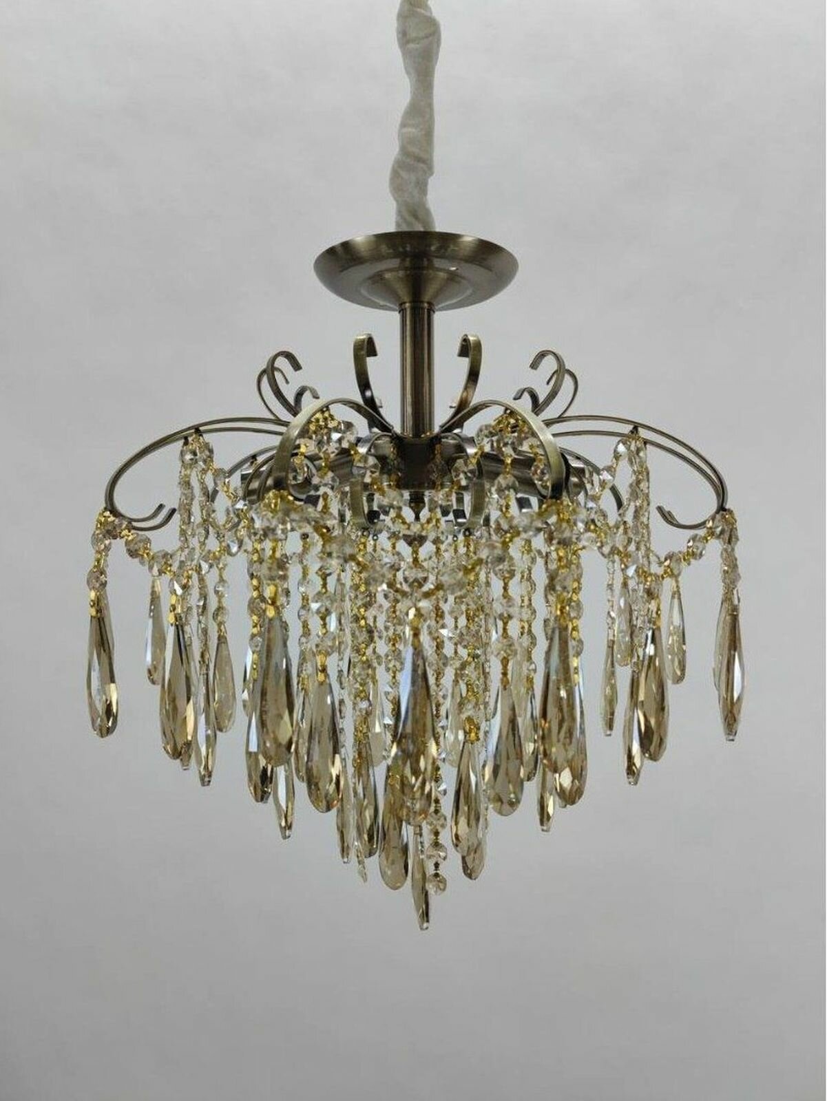 Люстра хрустальная потолочная, цоколь E14 3шт, цвет бронза, 43см.