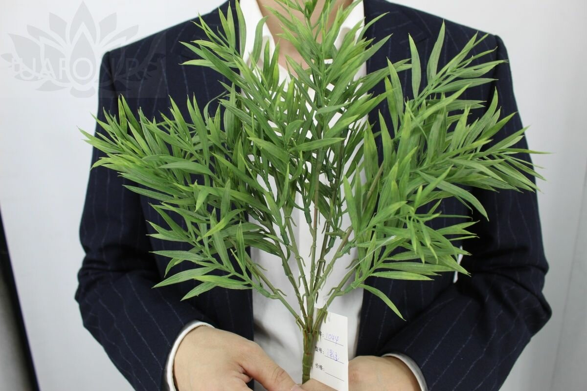 Искусственные цветы для декора интерьера зелень бамбука тропического 2 букета 35см