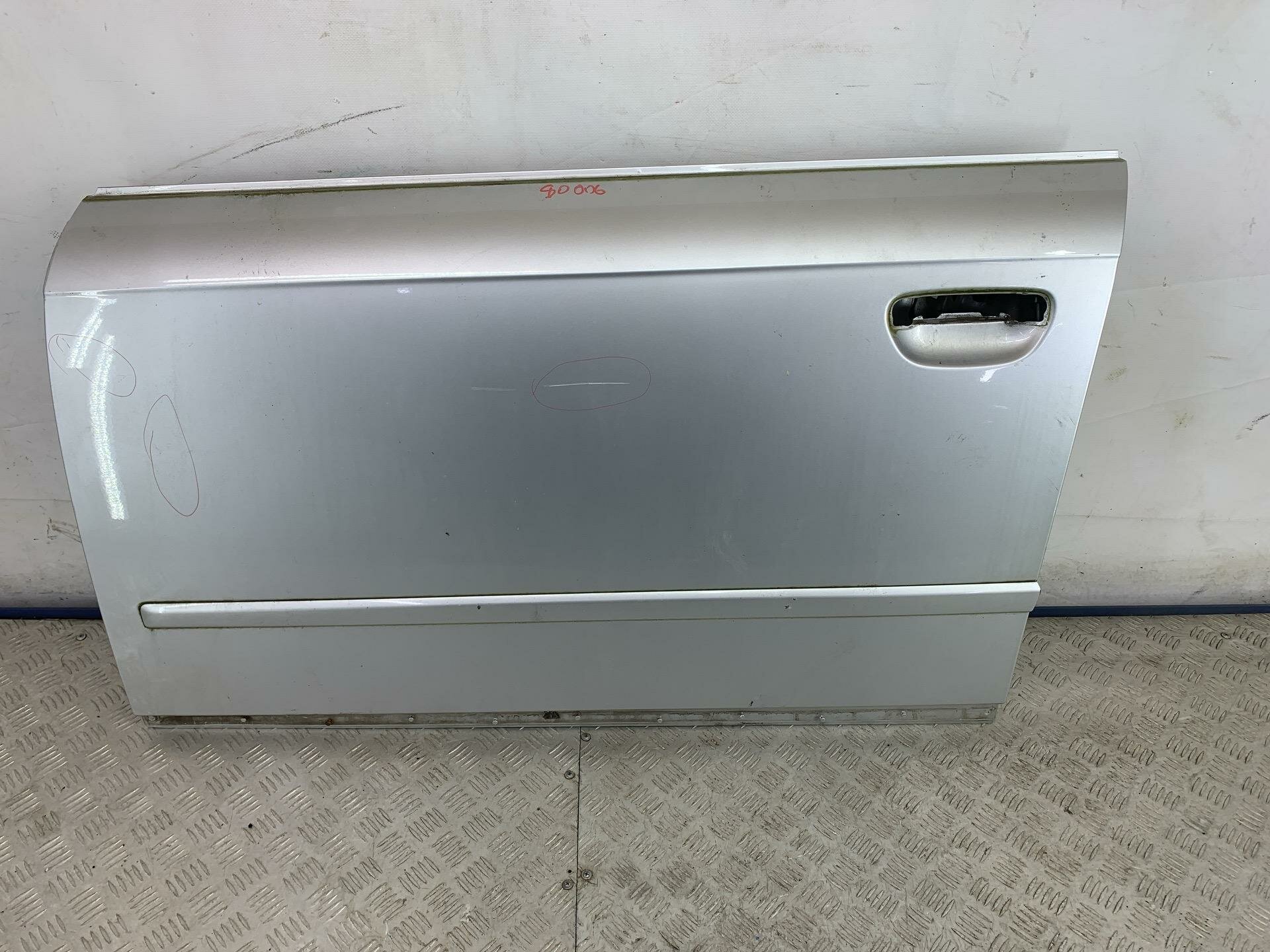 Дверь передняя левая Audi A4 B7 2006