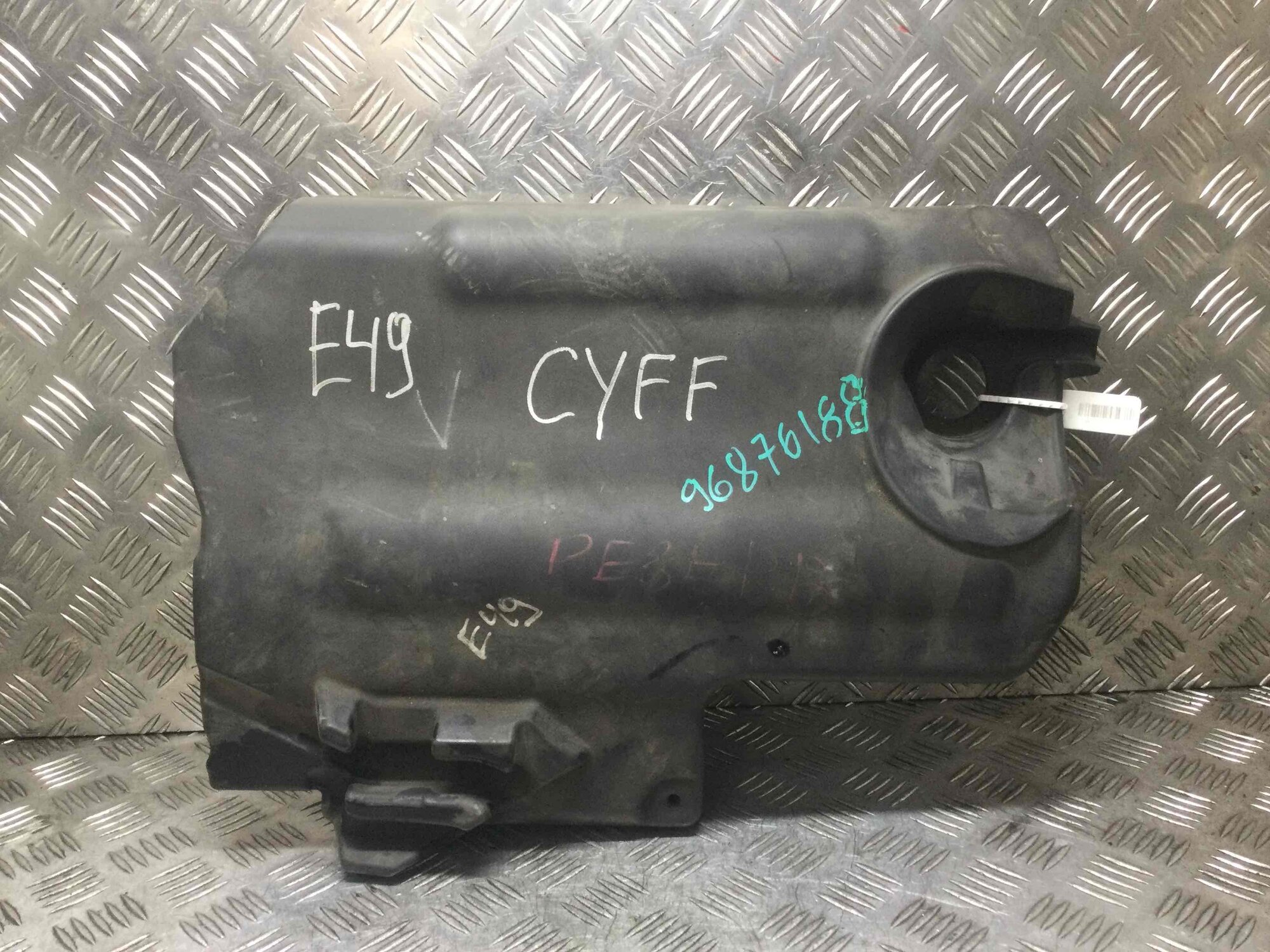 Б/У Декоративная крышка двигателя Ford Tourneo Custom 1 поколение (2012-2020) 2014 г.