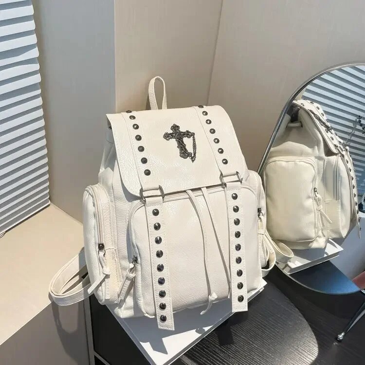 Richme панк женские рюкзаки модные мотоциклетные заклепки готические Mochilas Para Белый, White