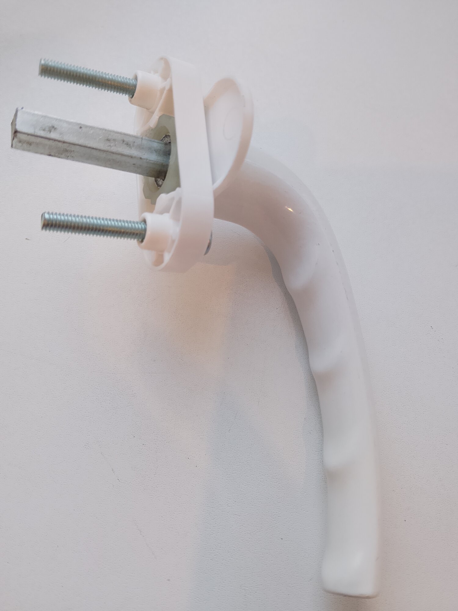 Ручка оконная белая для ПВХ