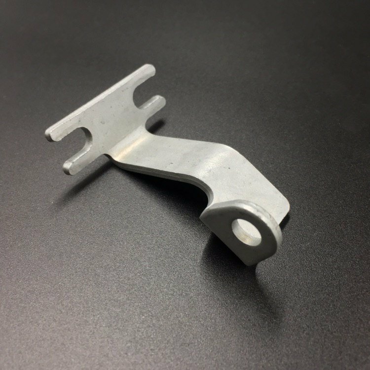 Крепление тросов д/у Yamaha F75-115 (Yamaha) ОЕМ:67F-48538-00