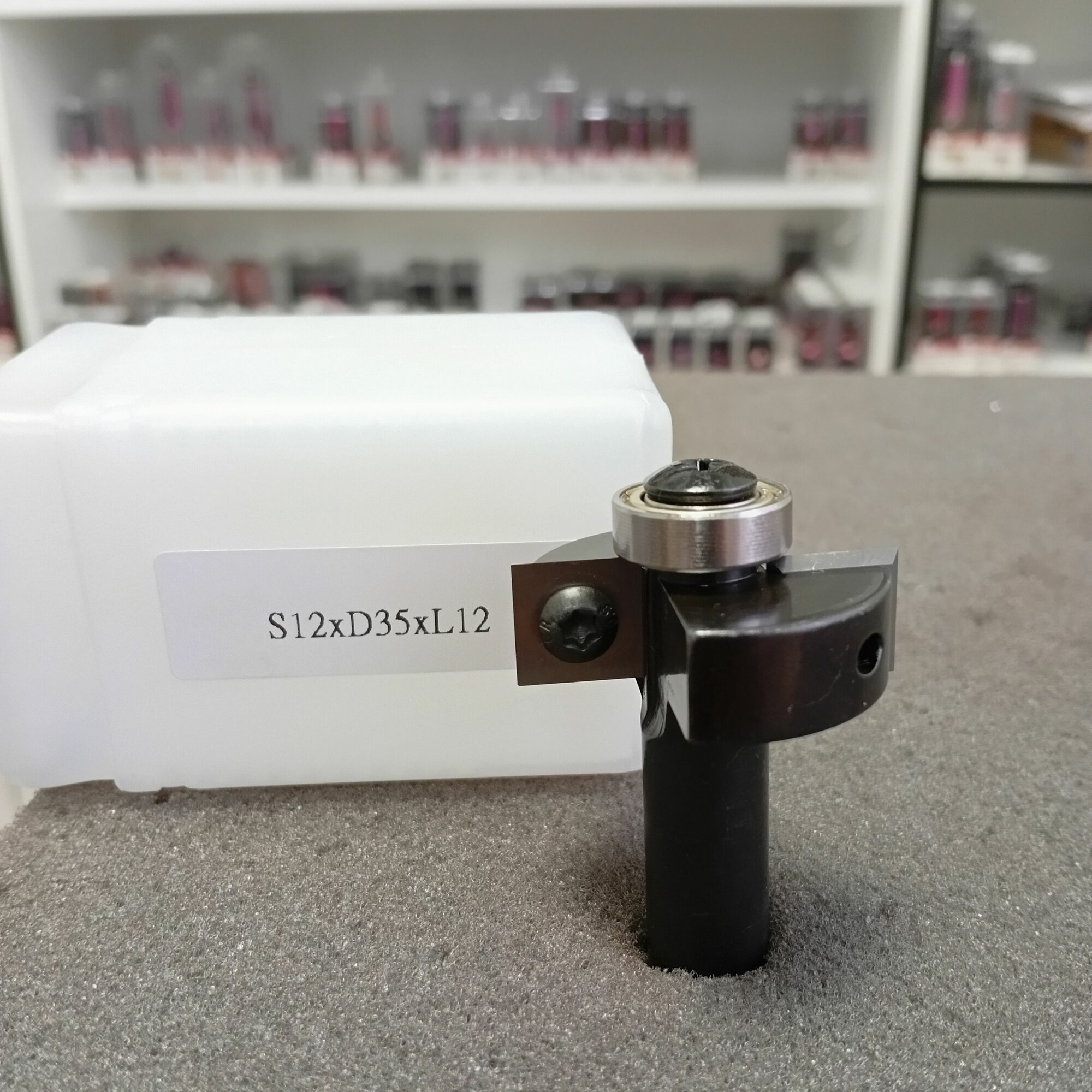 Фреза четвертная со сменными ножами D 35 l12 d12 ( ножи 12х12х1,5)