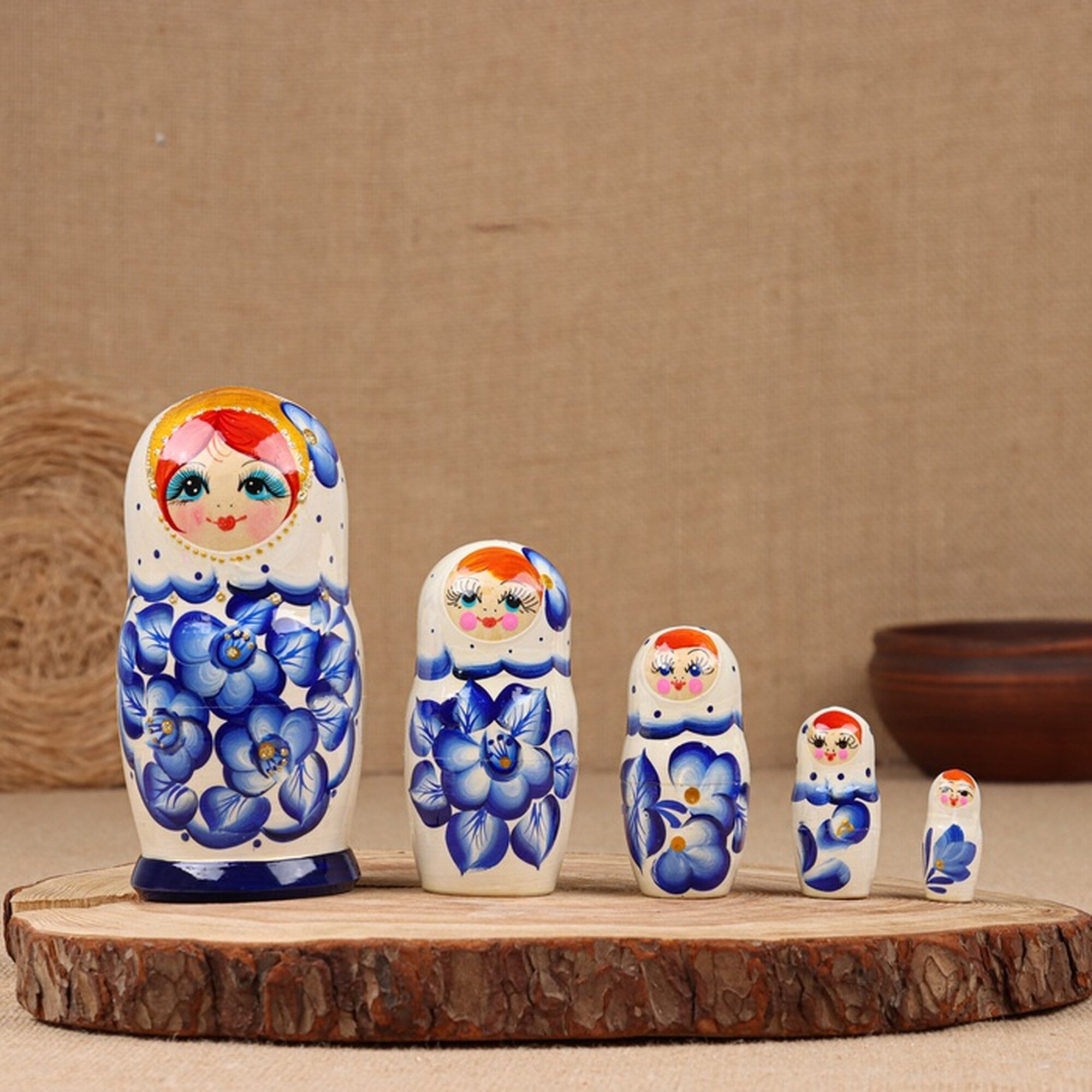 Матрёшка Сима-Ленд "Оля", 5 шт, синяя, разборная, высота 16см