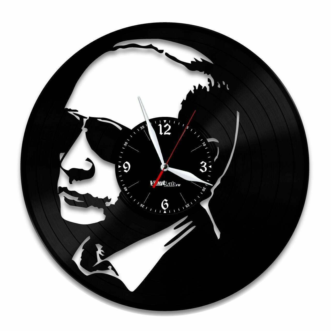 Часы из виниловой пластинки (c) VinylLab В. В. Путин, диаметр 30 см