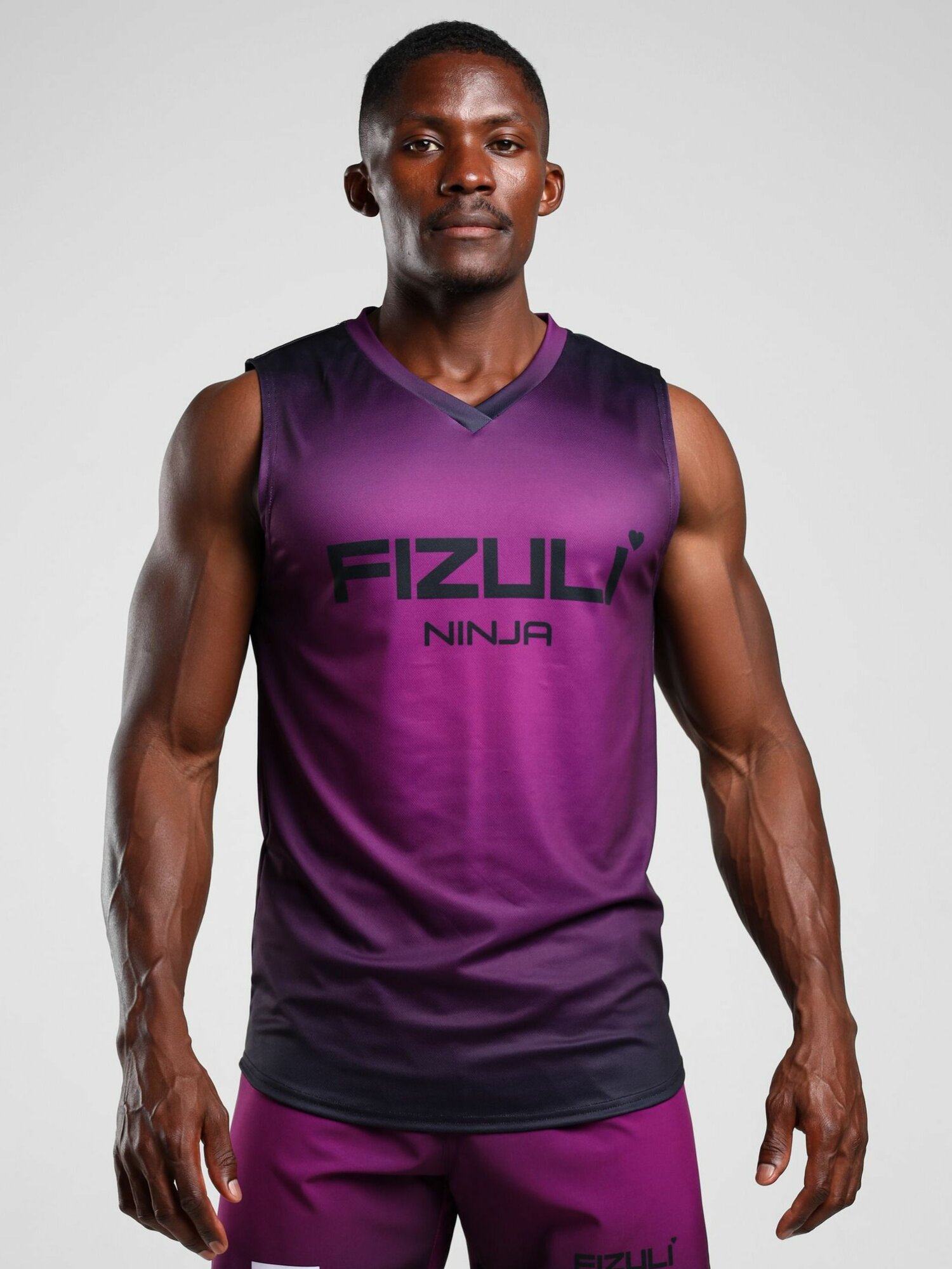 Майка спортивная V-NECK