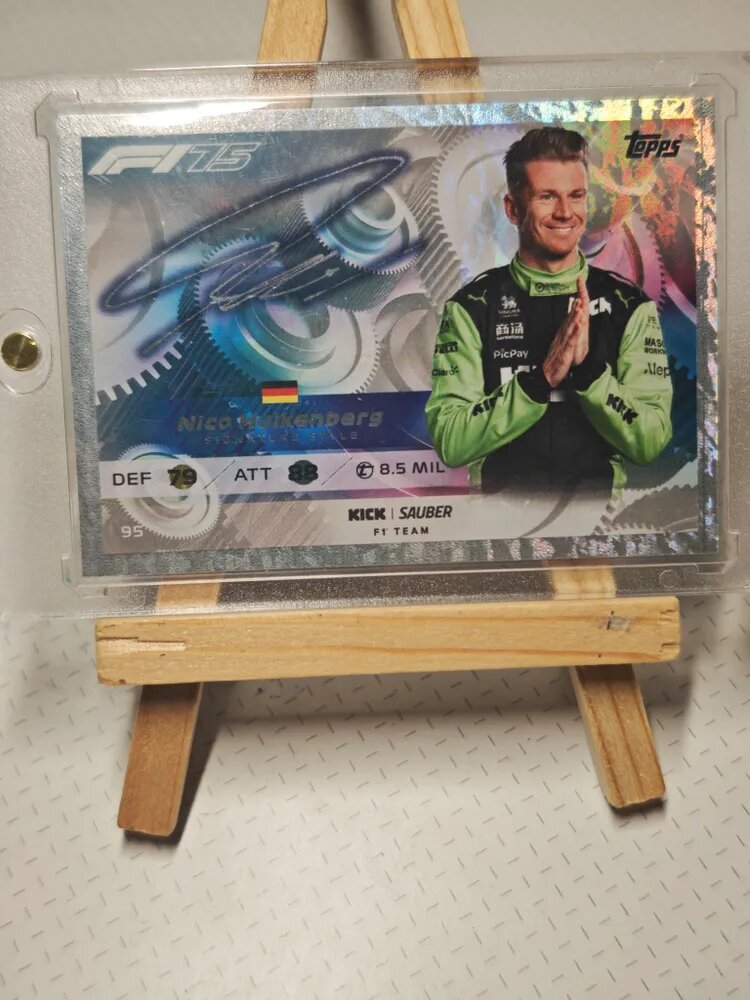 2025 Topps Turbo Attax F1 коллекционная карточка с автографом NICO HULKENBERG