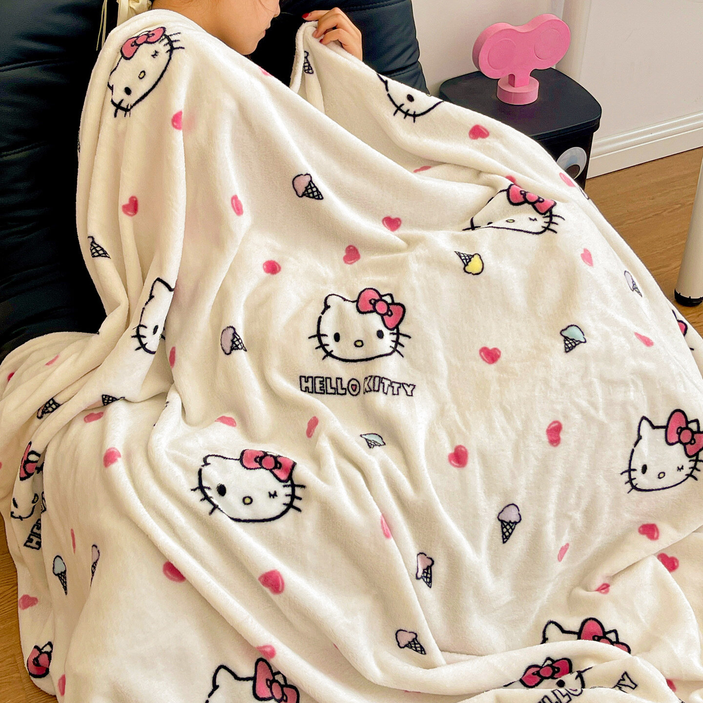 Плюшевое одеяло Sanrio Milk, мультяшное одеяло-мороженое Hello Kitty, 2,0*2,3 см