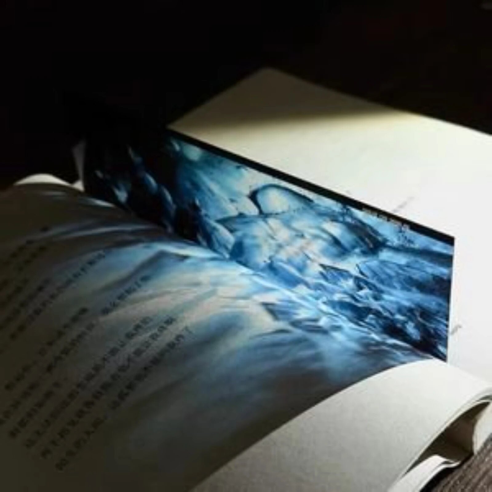 Закладка для книг с кинопейзажами
