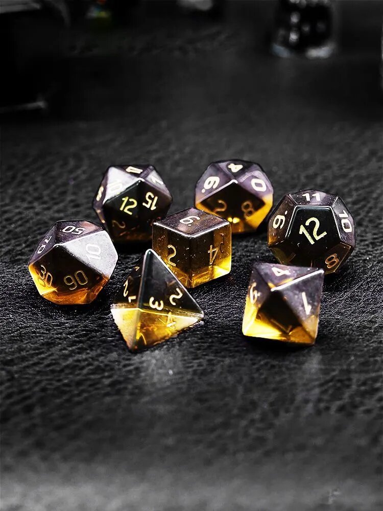 Baldur's Gate 3, DnD dice, кости из натуральных драгоценных камней, игральные кости "Подземелья и драконы", природный камень, 7 штук, цитрин. 025