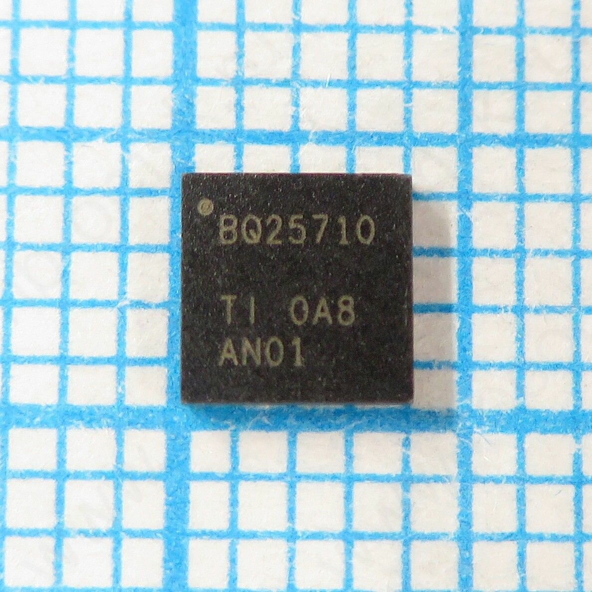 BQ25710RSNR BQ25710 - SMBus 1-4 cell Buck-Boost battery charge controller