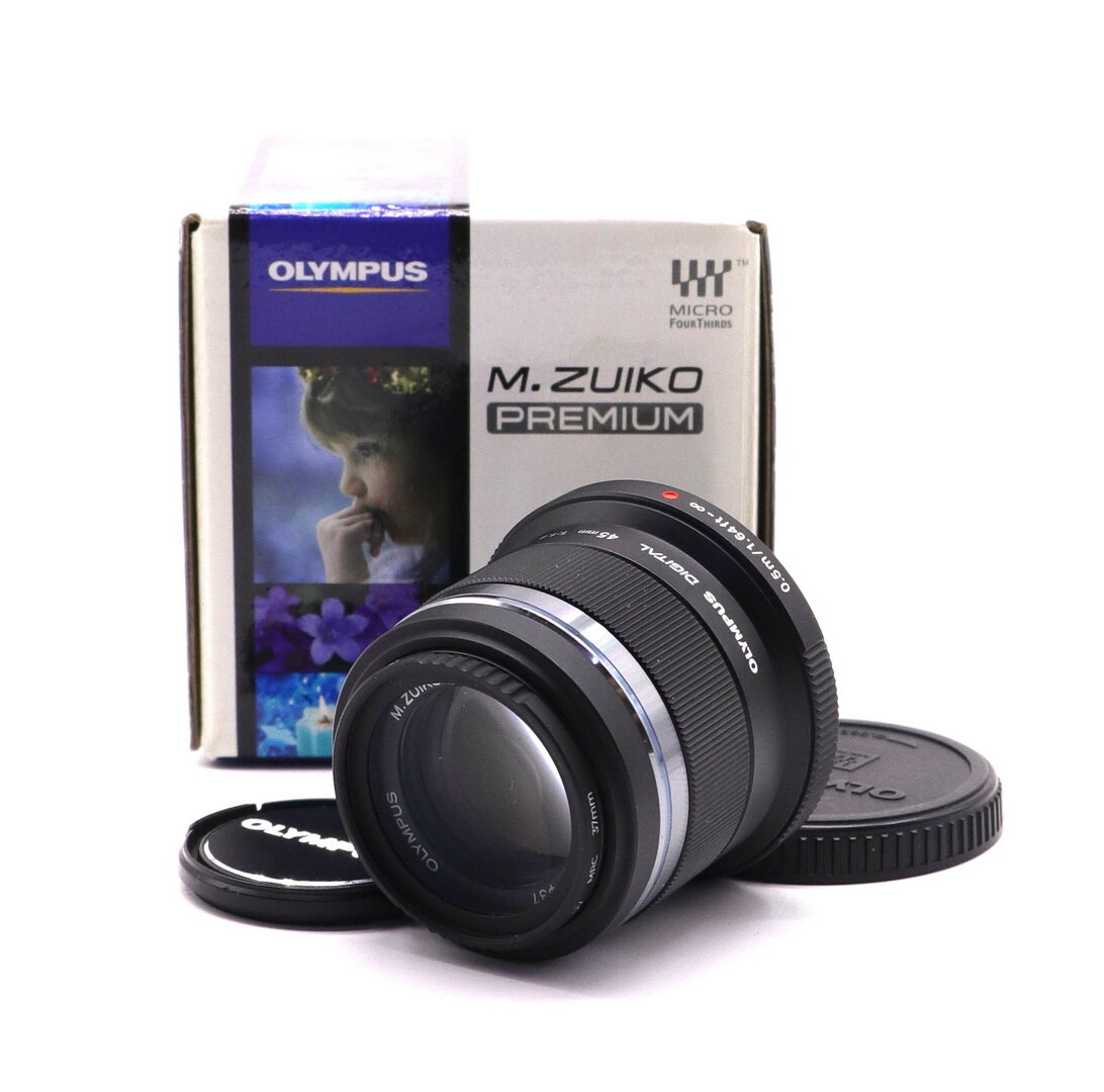 Светосильный Olympus M.Zuiko 45mm f/1.8 в упаковке