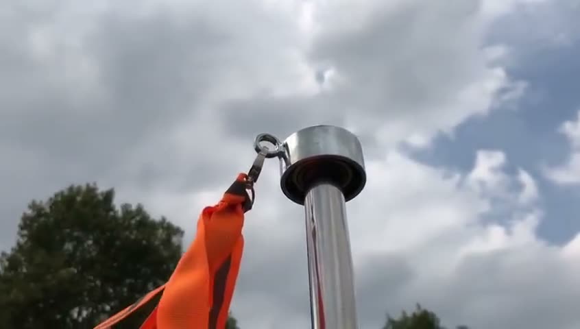 Кованый флюгер для дачи и сада - металлический, с антикоррозийным покрытием, декор для крыши — фото 1