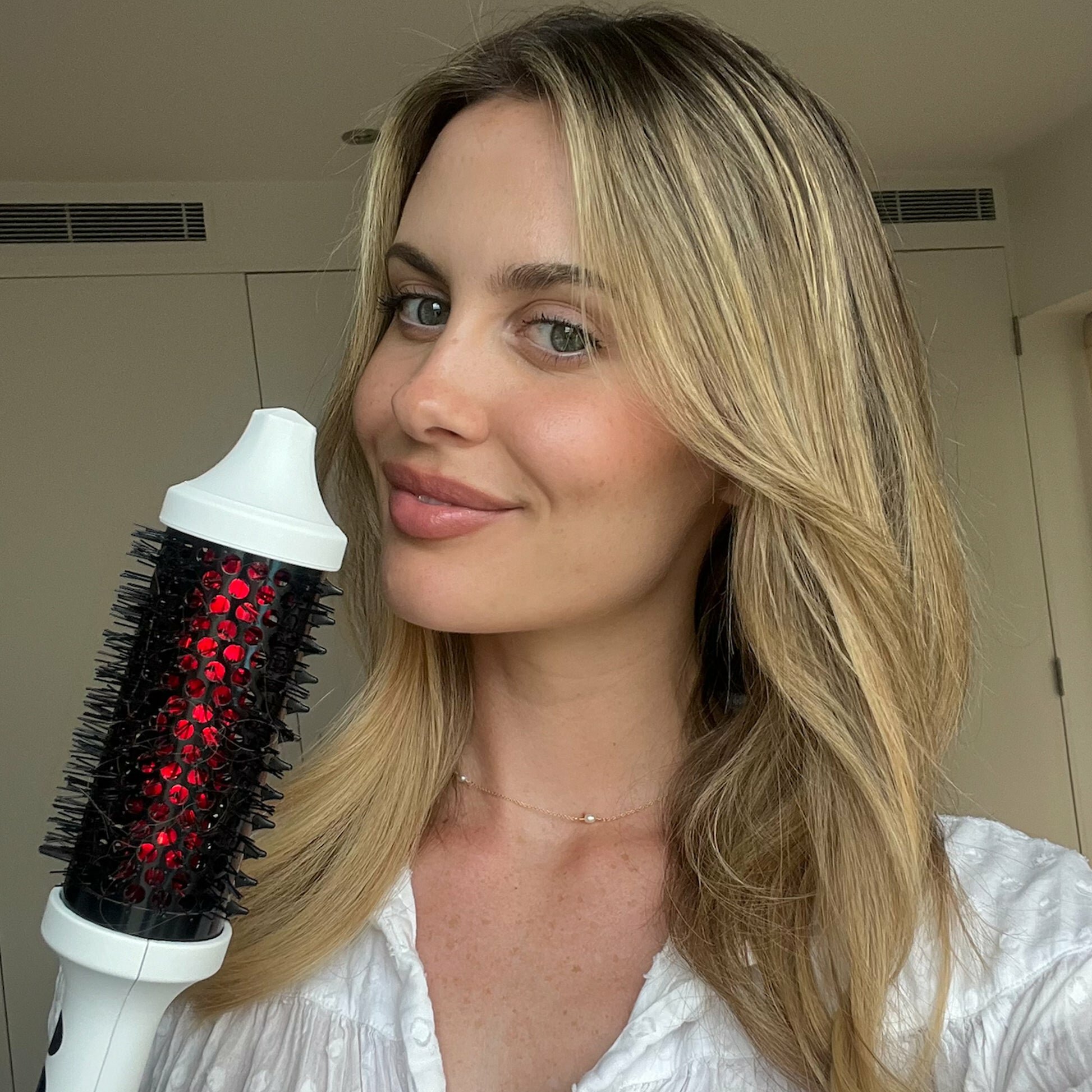 Bondi Boost Термощетка с инфракрасным нагреванием INFRARED THERMAL BOUNCE BRUSH, 146 мм
