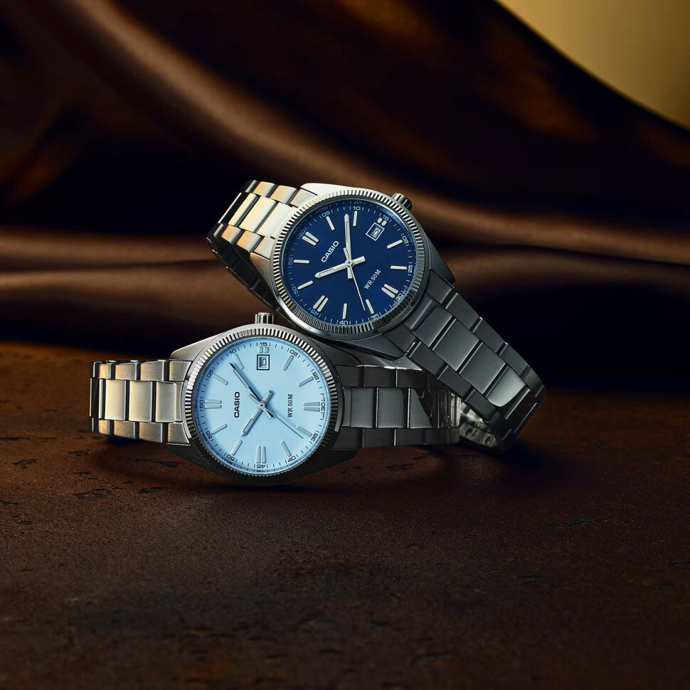 Наручные часы CASIO, синий, серебряный — фото 1