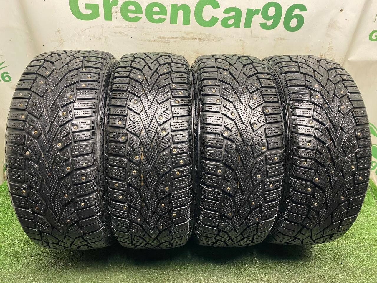 Комплект (4 шт) зимних БУ шин Gislaved Nord Frost 100 235/55 R17 20% износ EDE703499