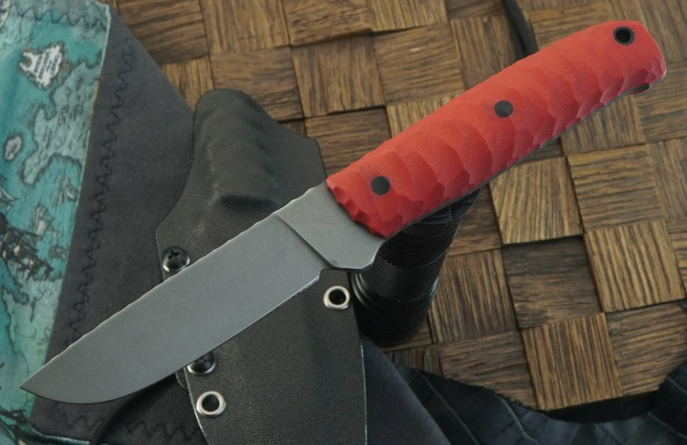 Нож Волчий Век Вольфкнивен малый, сталь 95Х18WA, рукоять красная микарта